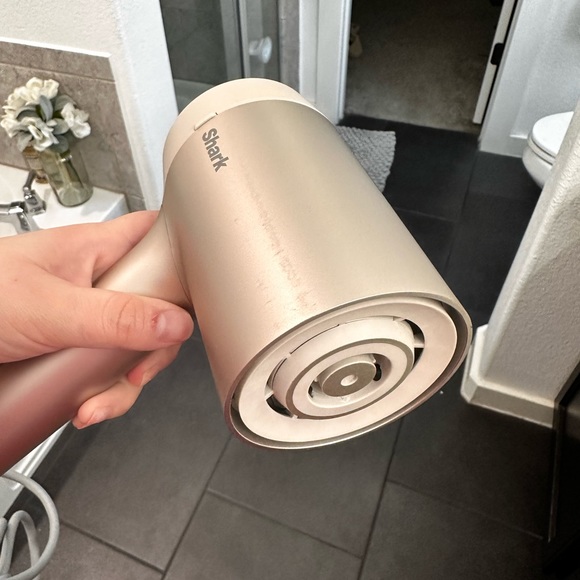 Shark | Accessories | Shark Hyper Air Hair Dryer With 3 Attachments ...